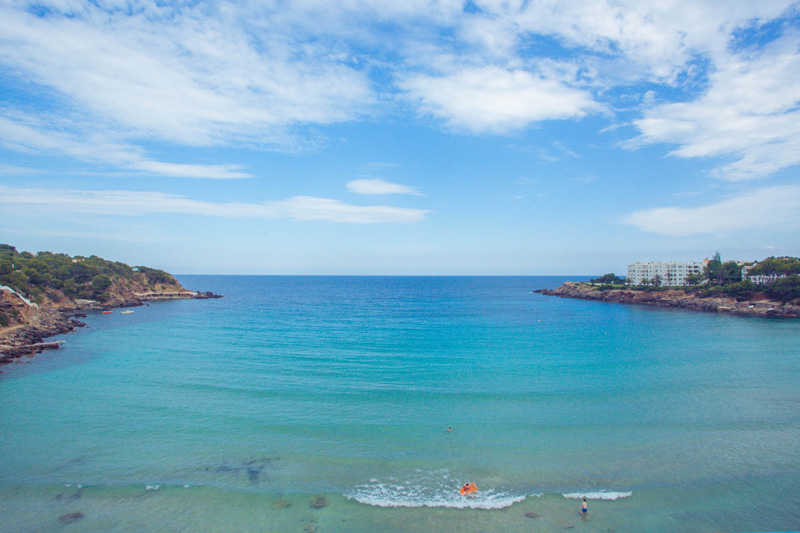 Cala Llenya Ibiza, a perfect beach for families!